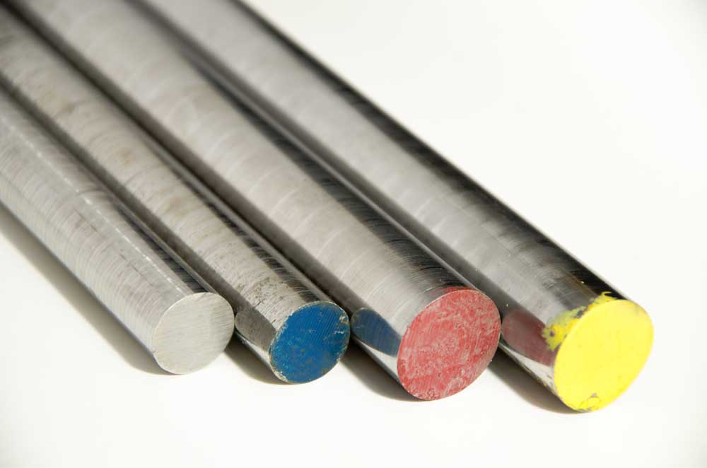 Choosing the Right Hot Work Tool Steel Grade: Tips - qilu-toolsteel.com